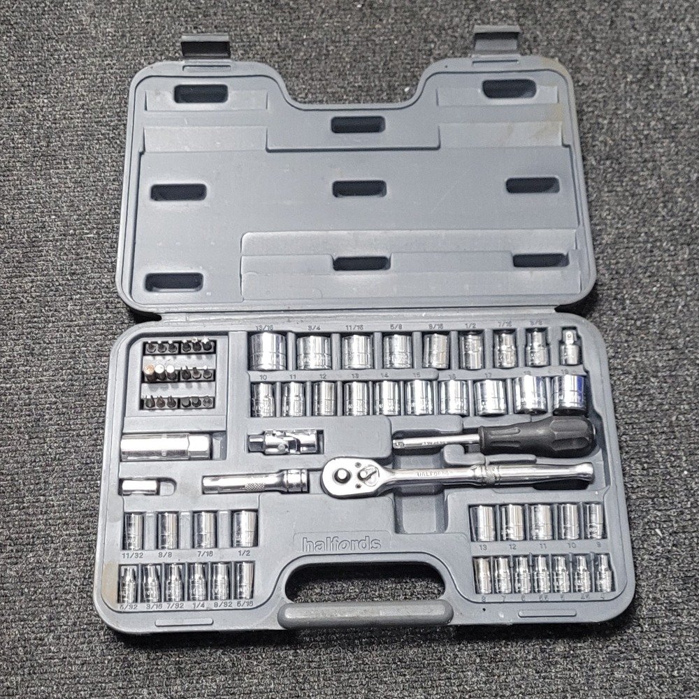 Pre-owned Halfords Socket set - Own4Less